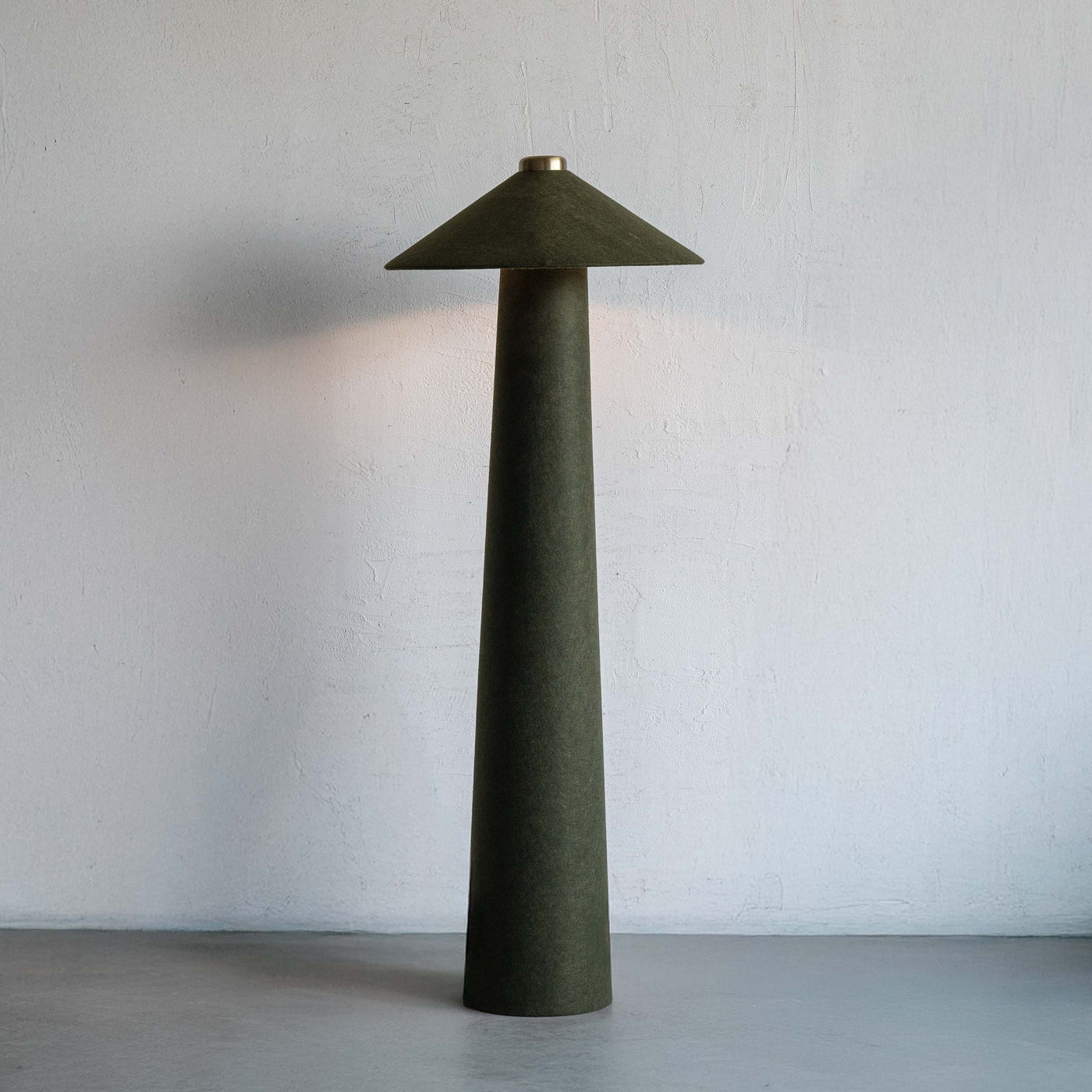 Mellow Beam Japanese Style Floor Lamp | Felt Fabric in Sage Green - WS ...