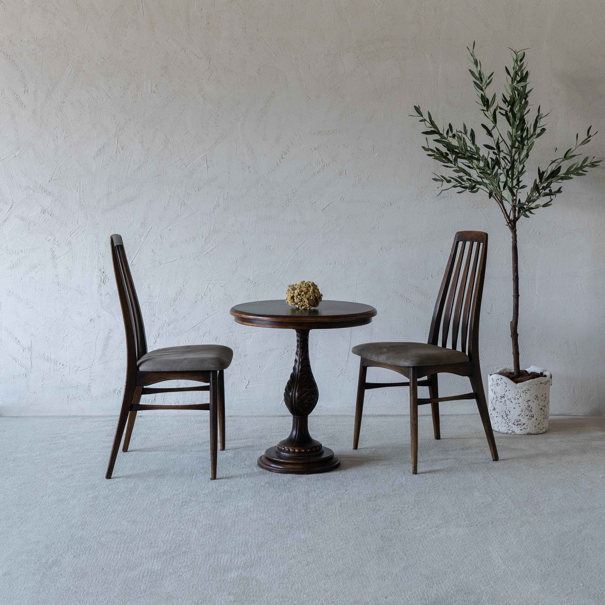 Solid Ash Wood Dining Table | Octavia Classic Round Table | Ws Living ...