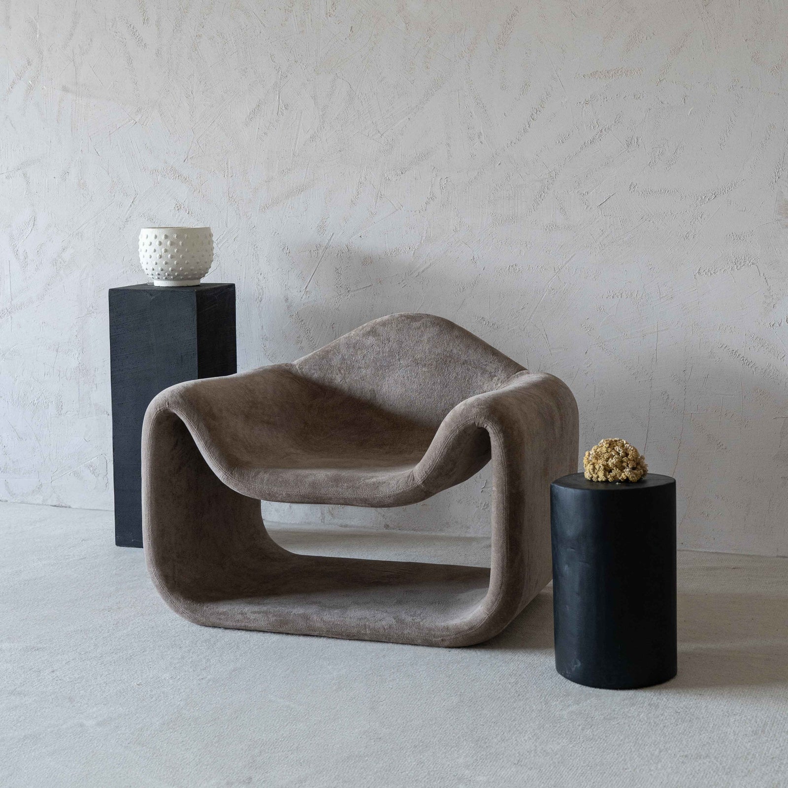 Shop Lounge Chairs and Armchairs at WS LIVING UAE - Dubai